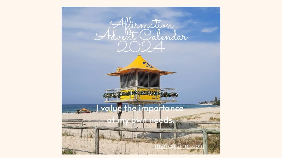 14th December | Maria Steiner – Pineapple Goddess